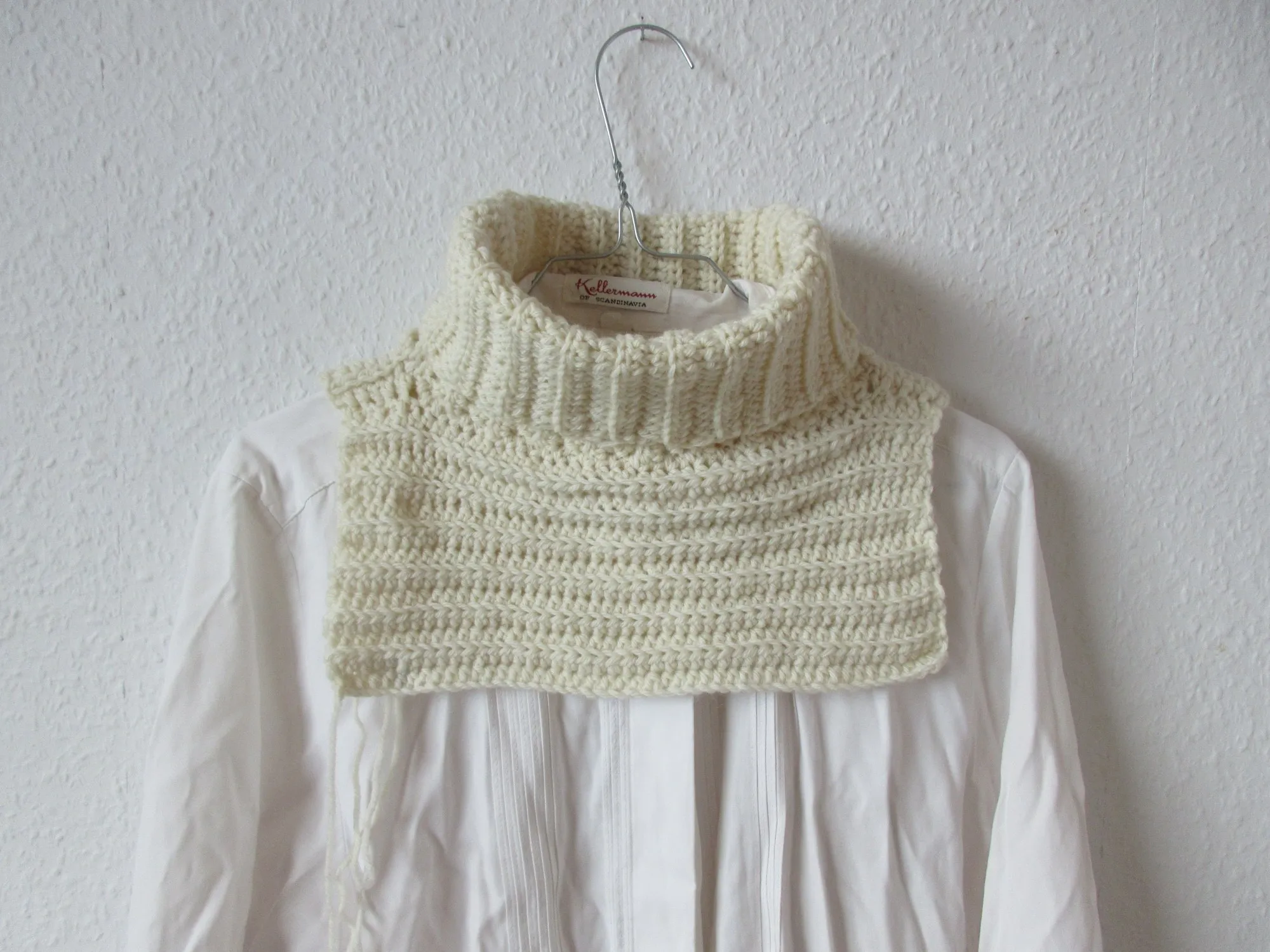 Buy Crochet Patterns How to crochet clothes that look like knitting